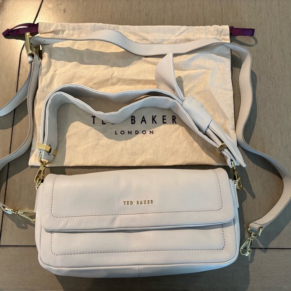 Ted Baker | Bags | Ted Baker Cream Shoulder Bag With Gold Accents ...